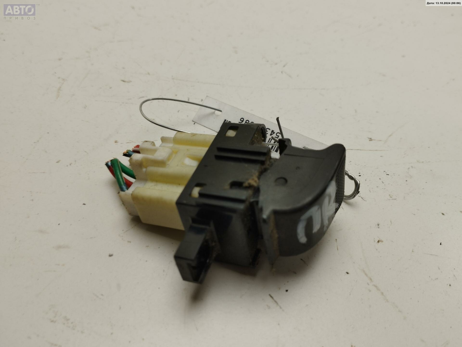 Кнопка стеклоподъемника переднего правого Mazda 626 (1997-2002) GF/GW