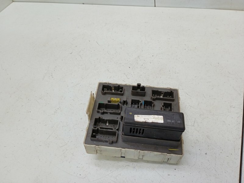 Б/У Форд Фокус 1 Блок предохранителей салонный Ford Focus 2000 1, DNW 168785 FORD арт. 98AG14A073LC, универсал