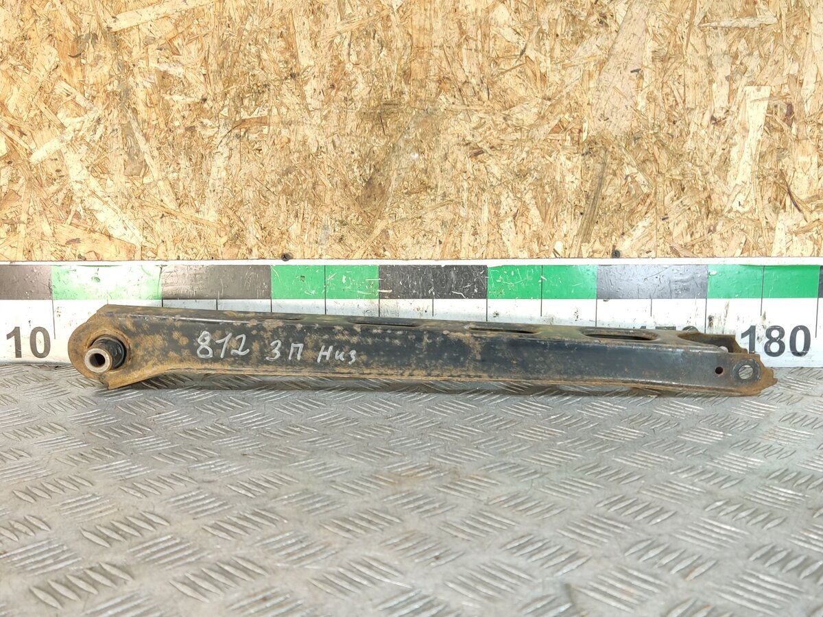 Рычаг задний поперечный правый OPEL Vectra B 90538444