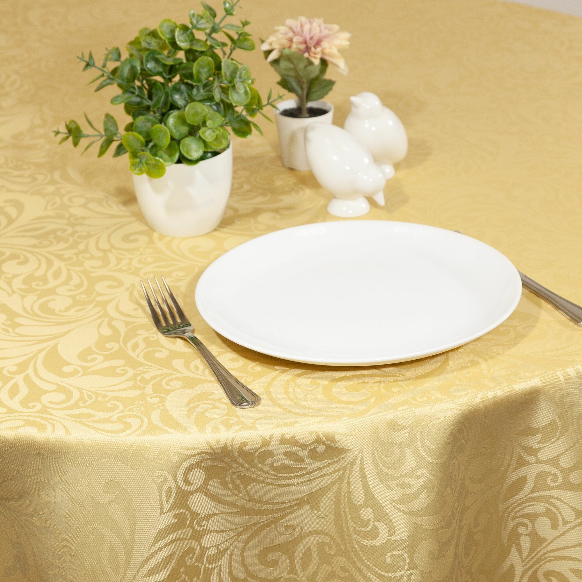 Скатерть 150х220 см тканевая овальная Wellness