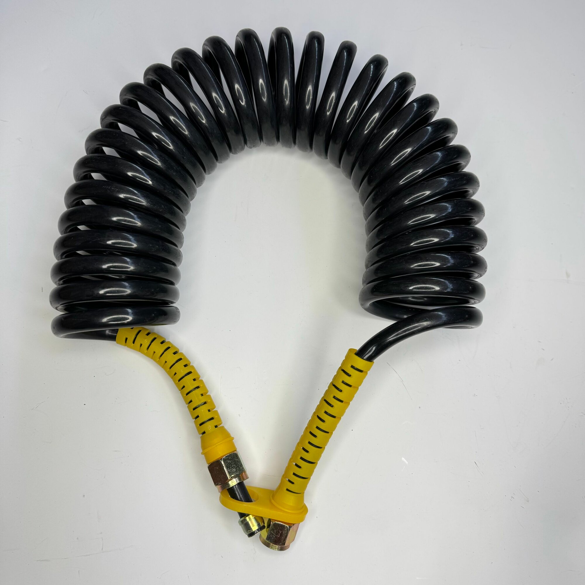 Шланг подачи воздуха на прицеп Sitrak C7H [12.4 24V 16 MT грузовой 4X2 Turbo дизель ] WG9000360140