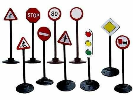 Дорожный набор Совтехстром светофоры и дорожные знаки