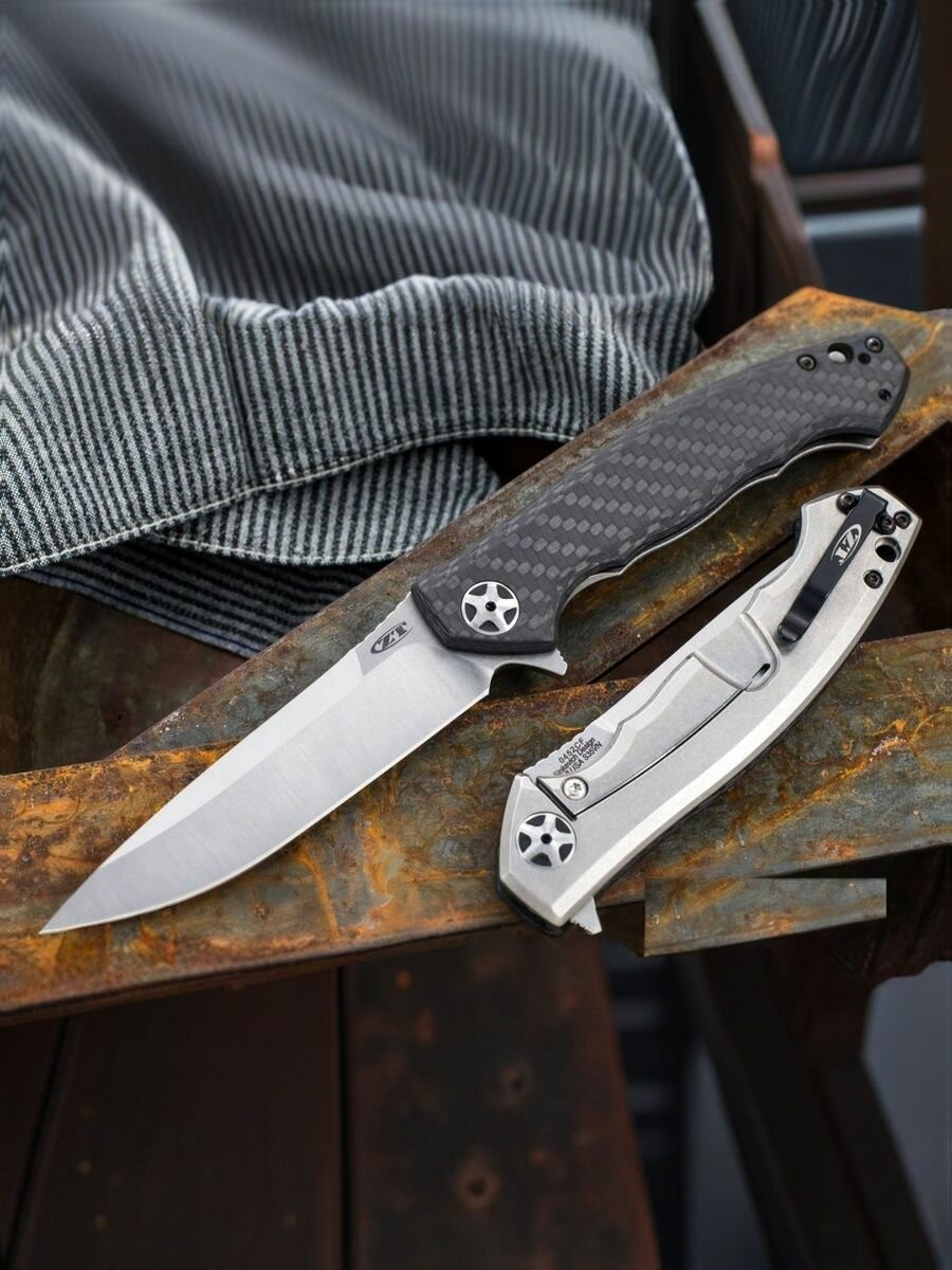 Складной нож Zero Tolerance "Sinkevich", CPM-S35VN сталь, углепластик, серый