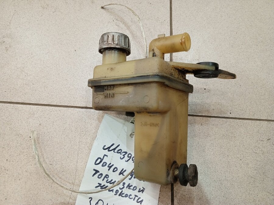 Бачок гидроусилителя от Mazda 3 bk 2003-2009