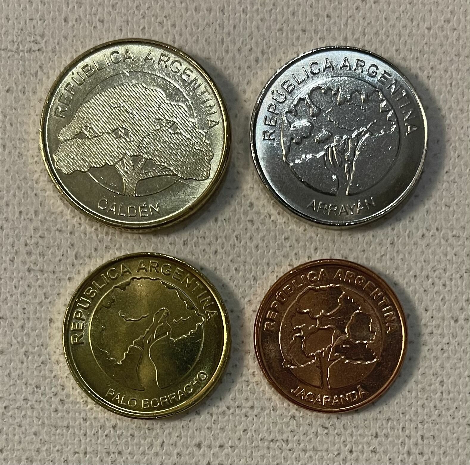 Аргентина 1 2 5 10 песо 2017-2018 Деревья набор 4 монеты