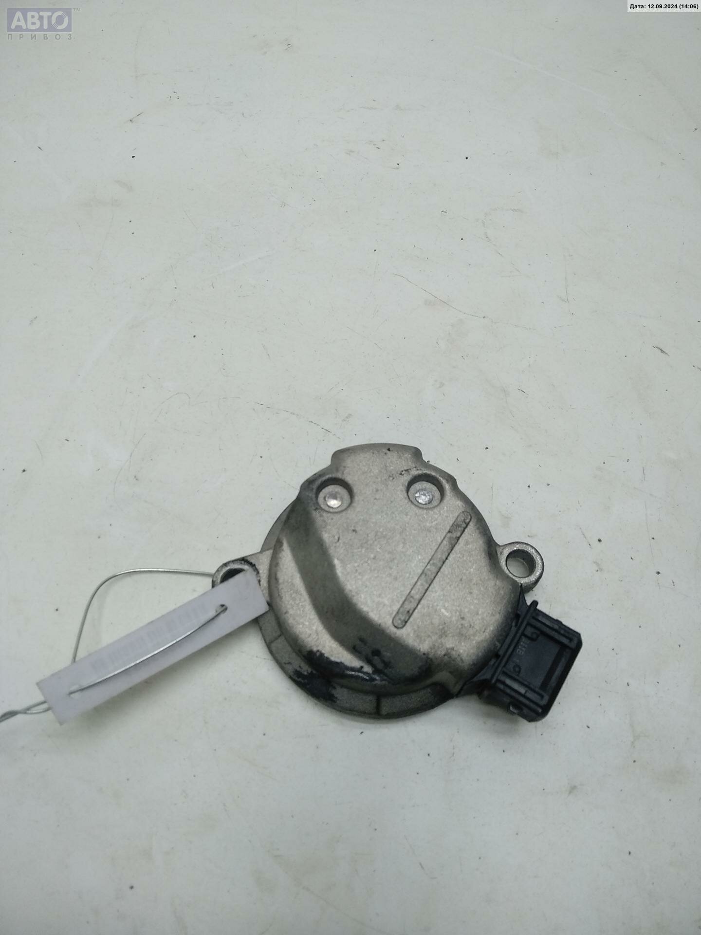 Датчик положения распредвала Volkswagen Passat B5