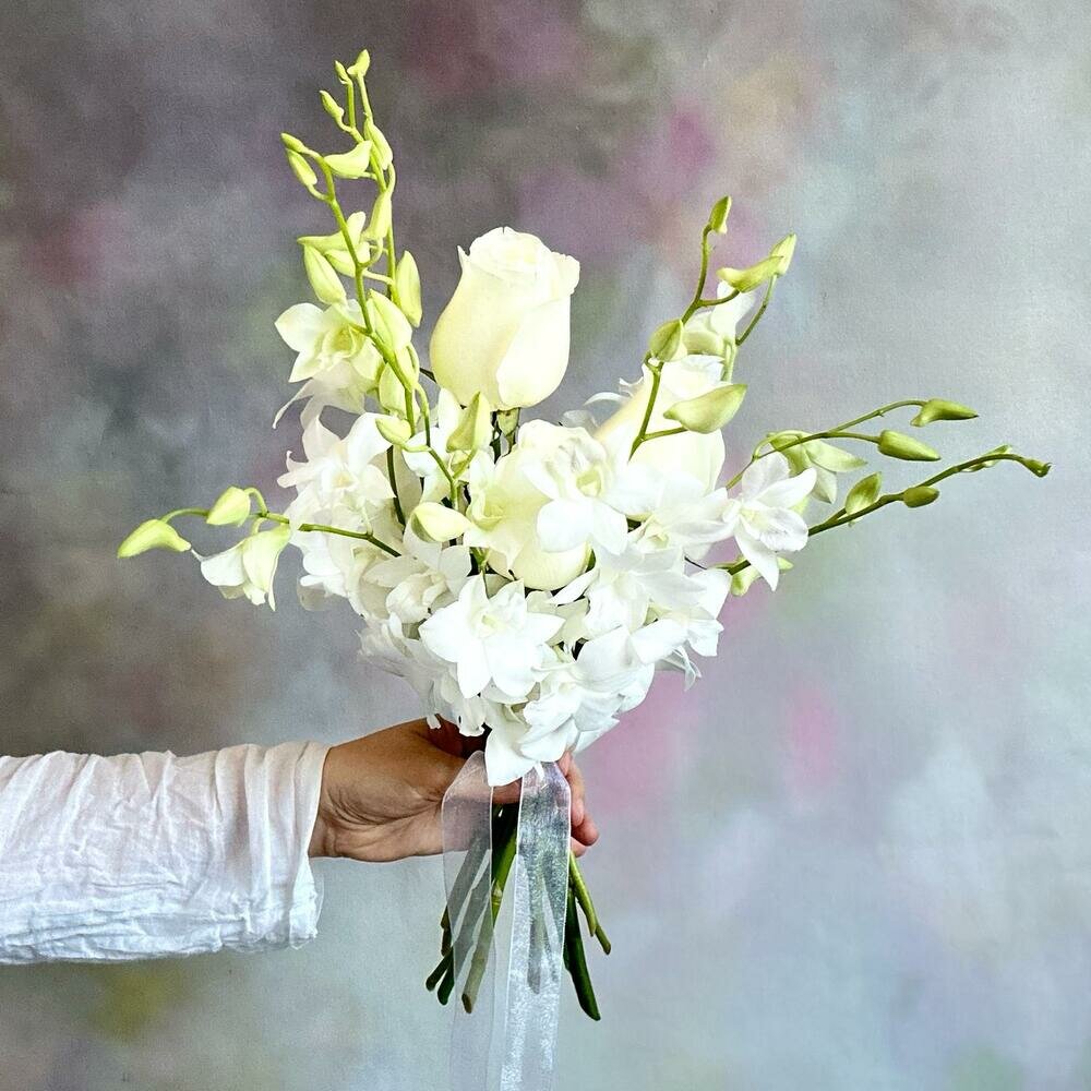 Букет невесты из орхидеи и роз