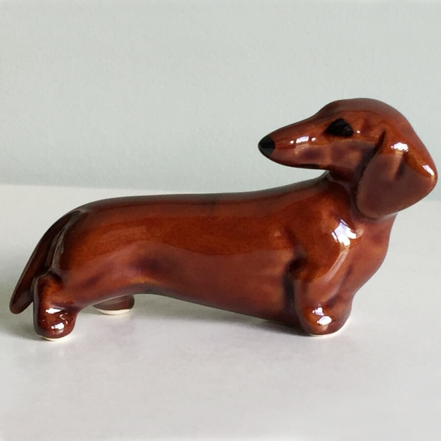Фаянсовая скульптура Такса рыжая mini