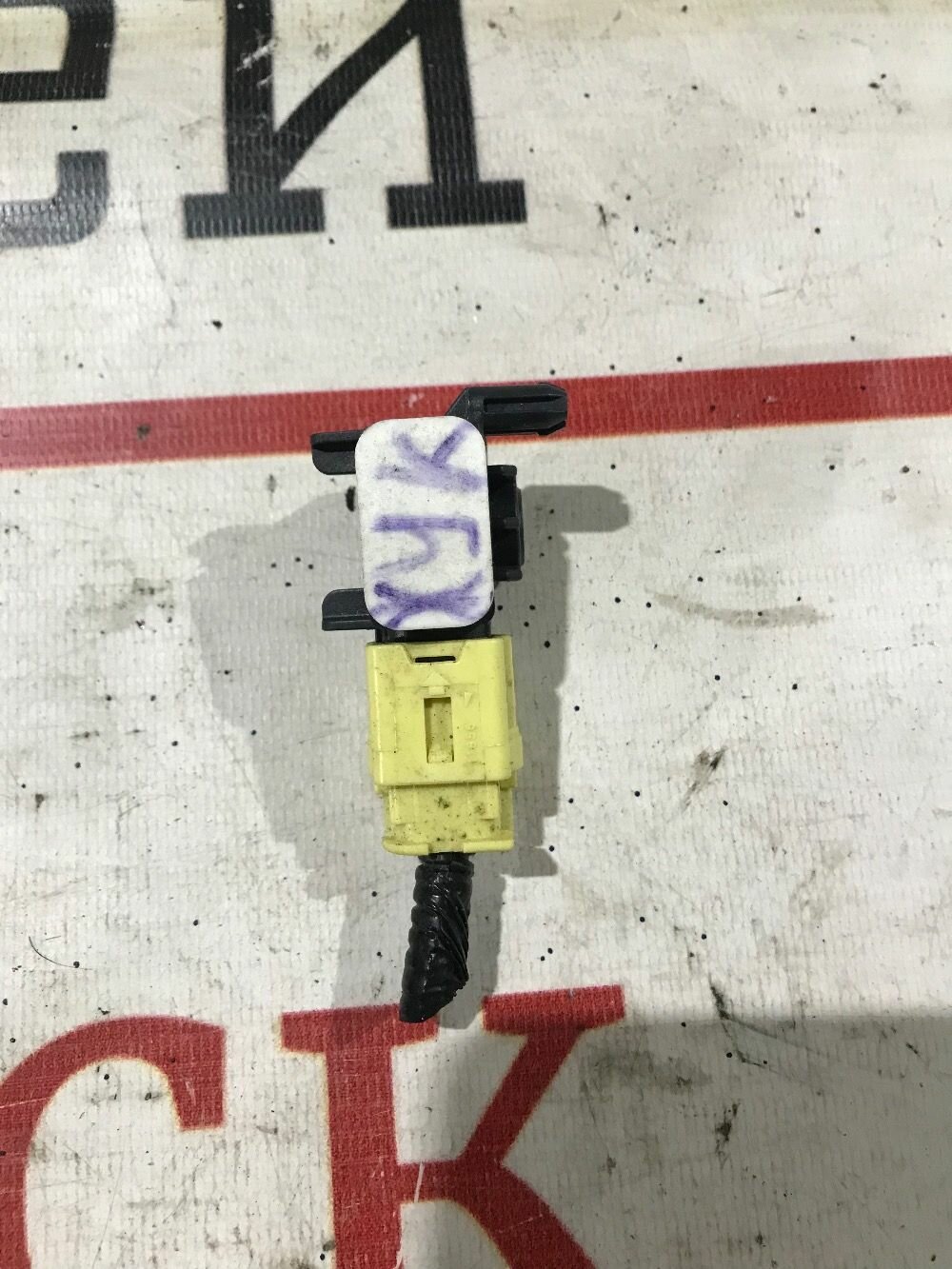 Датчик AIR BAG Nissan Juke I (2010—2014) 988301EA0A
