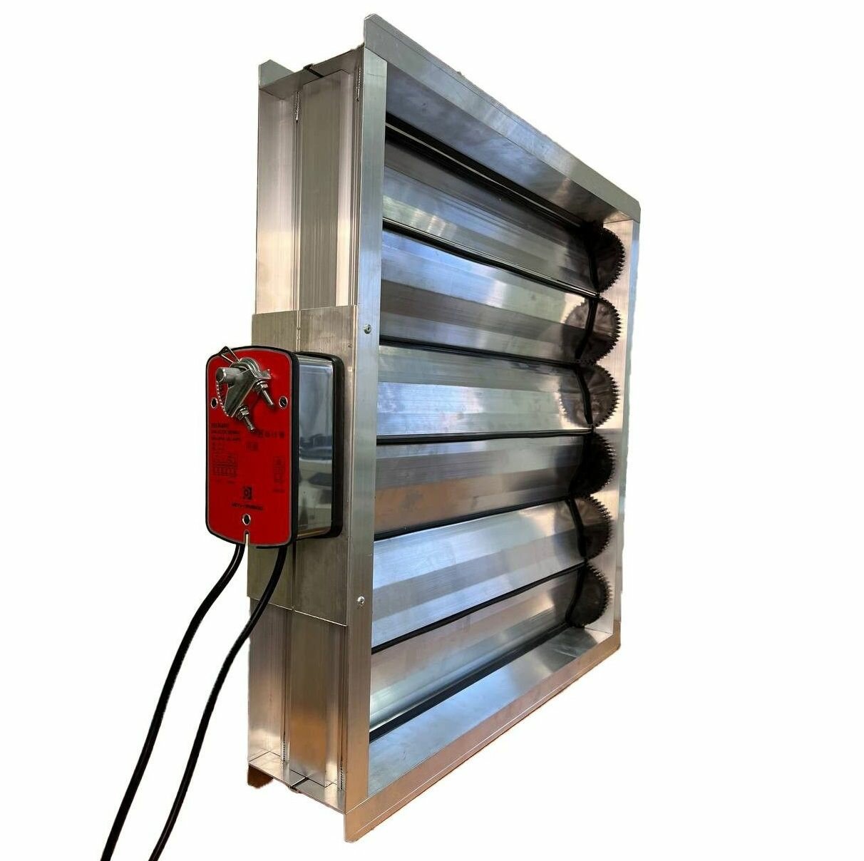 Клапан воздушный алюминиевый АВК 500х500 с электроприводом с возвратной пружиной ВОЗ 05Д230 230В