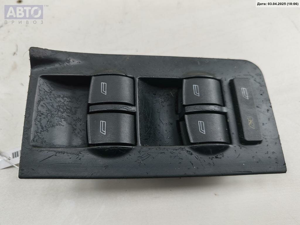 Блок кнопок управления стеклоподъемниками Audi A6 C5 (1997-2005)