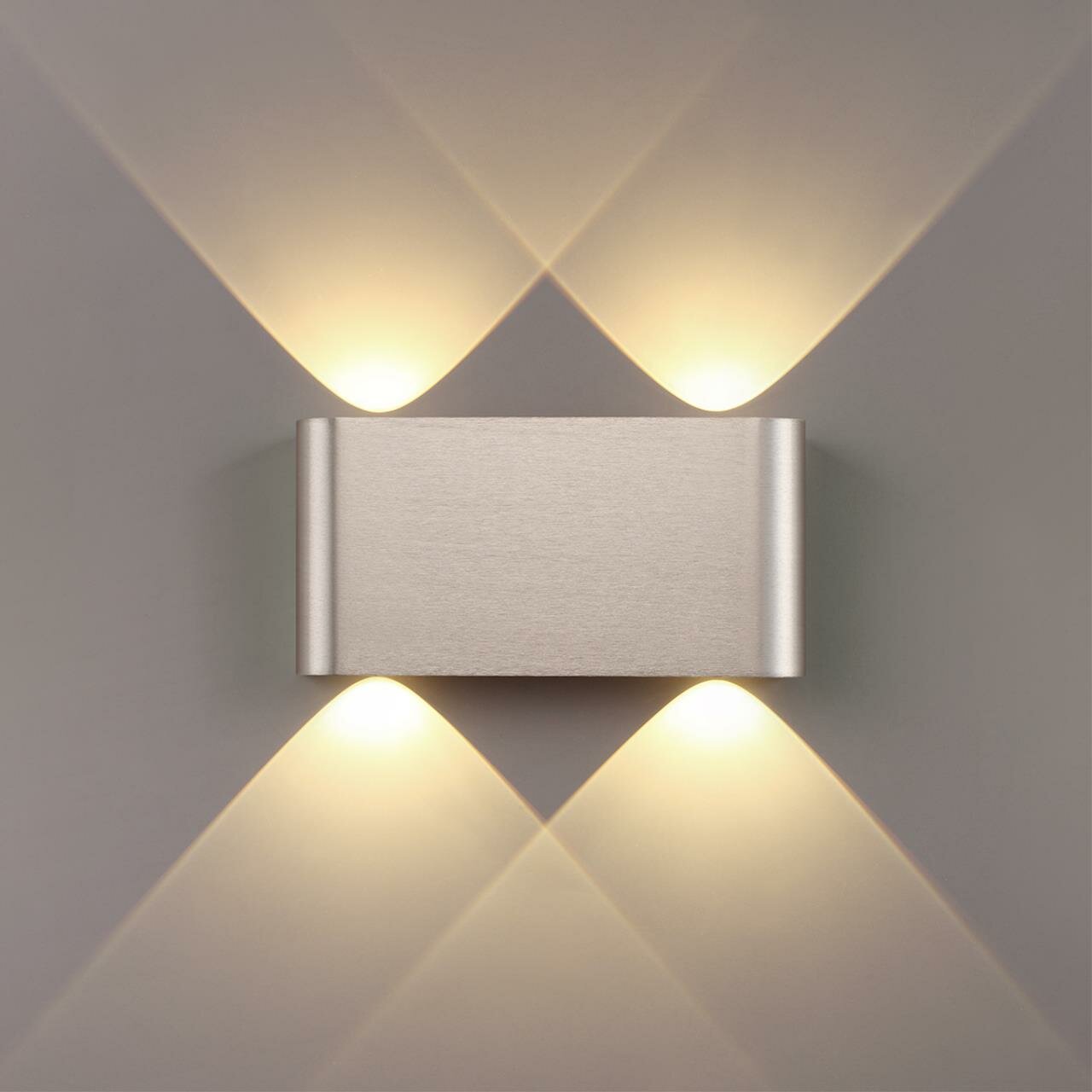 7106/4WL HIGHTECH ODL26 Настенный светильник матовый никель/металл IP20 LED 4W 3000K 220V MAGNUM