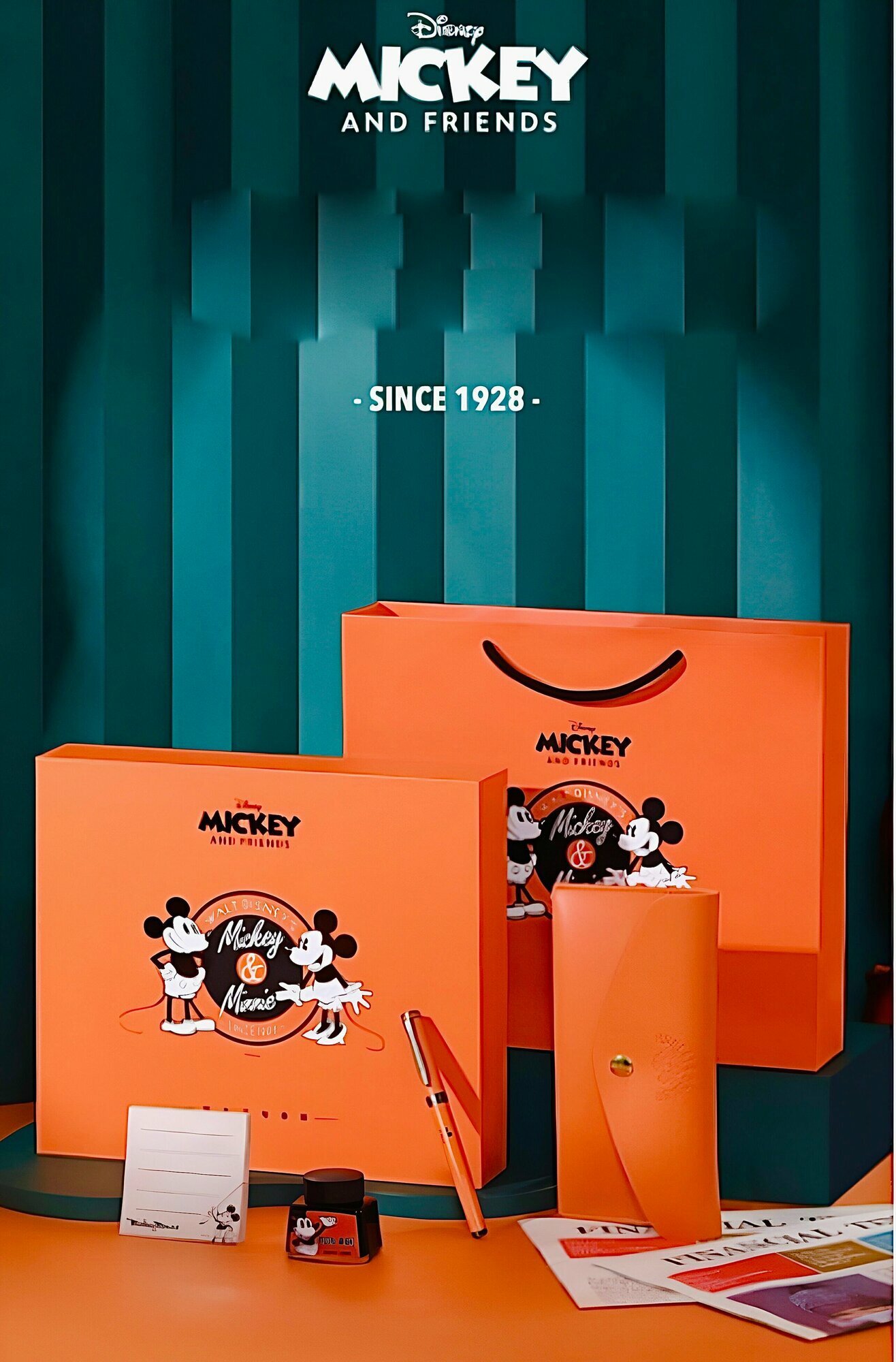 Дисней / Disney Подарочный ретро набор для письма Mickey and Friends, Микки Маус