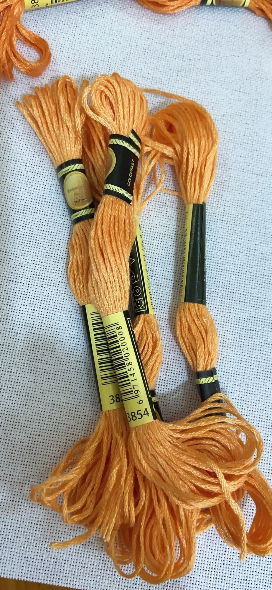 Набор ниток для вышивки DMC 3865 3854