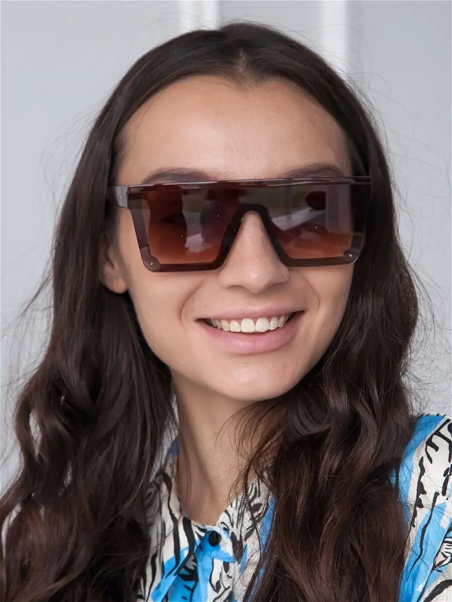 Солнцезащитные очки