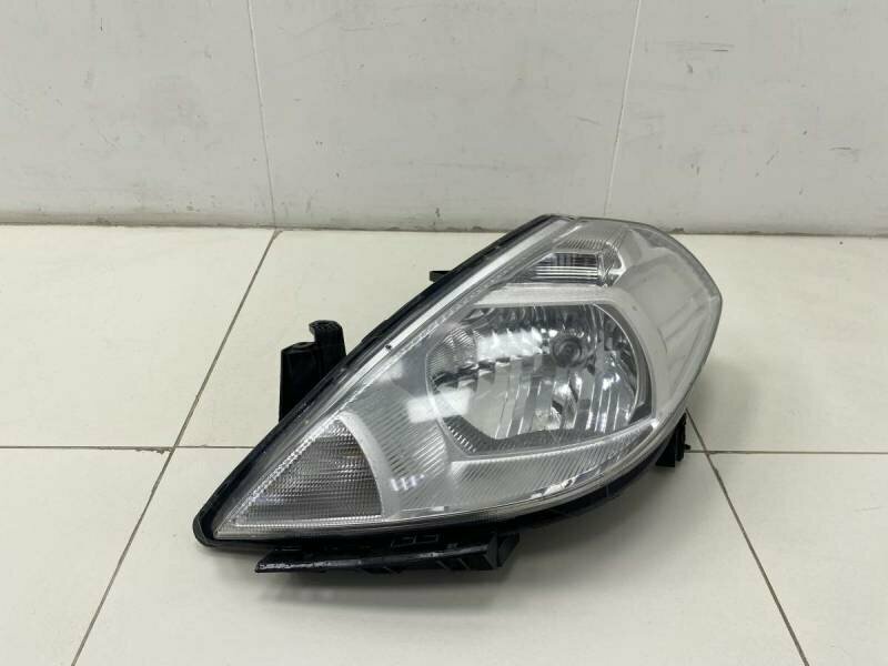 Фара левая Nissan Tiida C11 2007-2014
