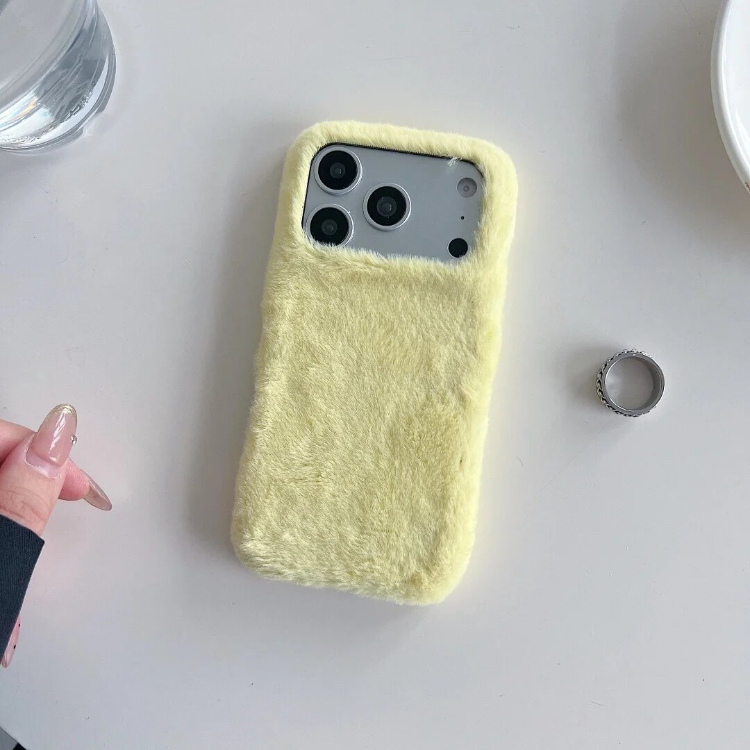 Зимний теплый меховой пушистый чехол для телефона для iPhone 17 Pro Max 16 15 14 13 Pro Max, однотонный плюшевый свитер, защитный чехол для девочек