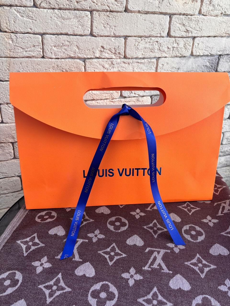 Упаковка подарочная Луи сумка и лента 35/23/8