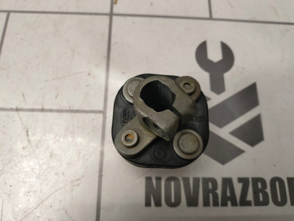 Муфта рулевой колонки Daewoo Nexia 95-16