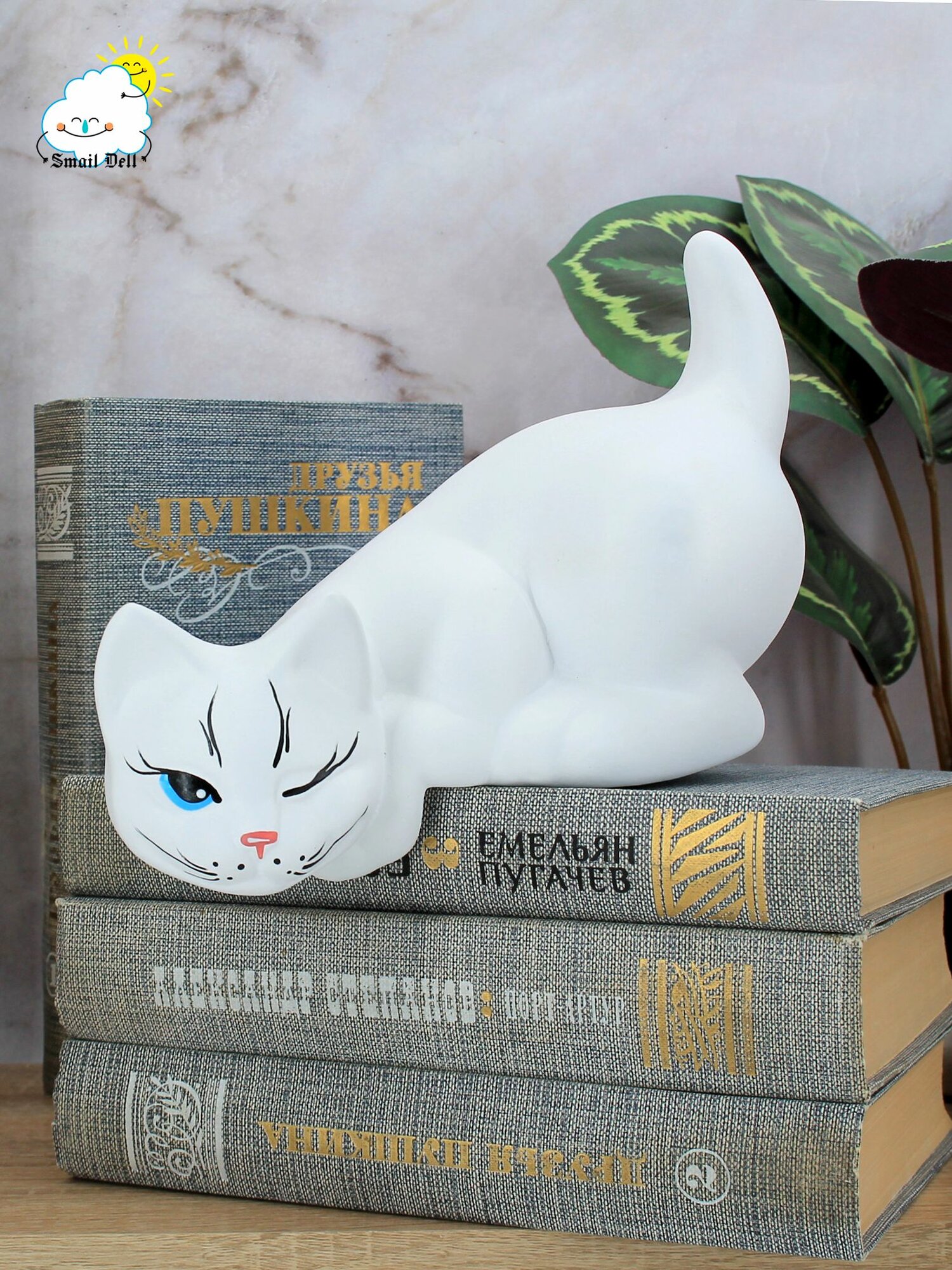 Статуэтка фигурка свисающая Кот Шалун, 20 см , керамика , цвет белый