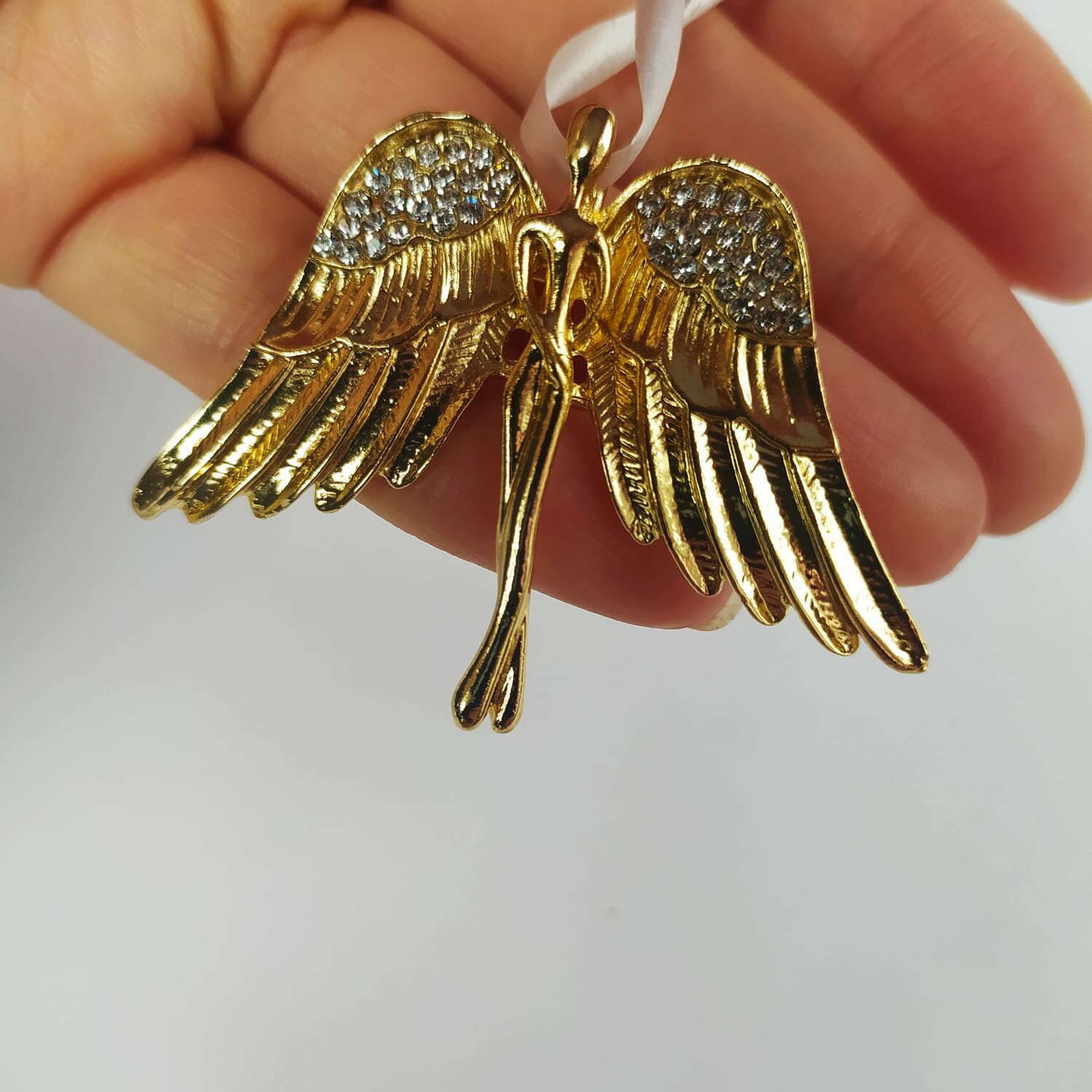 Брошь, стразы