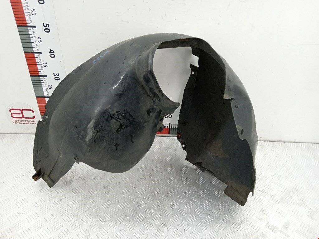 Подкрылок (защита крыла) передний левый Ford Focus 2 1359240 арт. 1894936