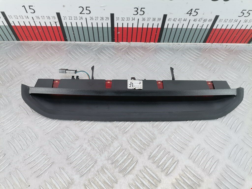 Фонарь дополнительный тормозной (стоп-сигнал) Opel Vectra C 93178144 арт. 1955501