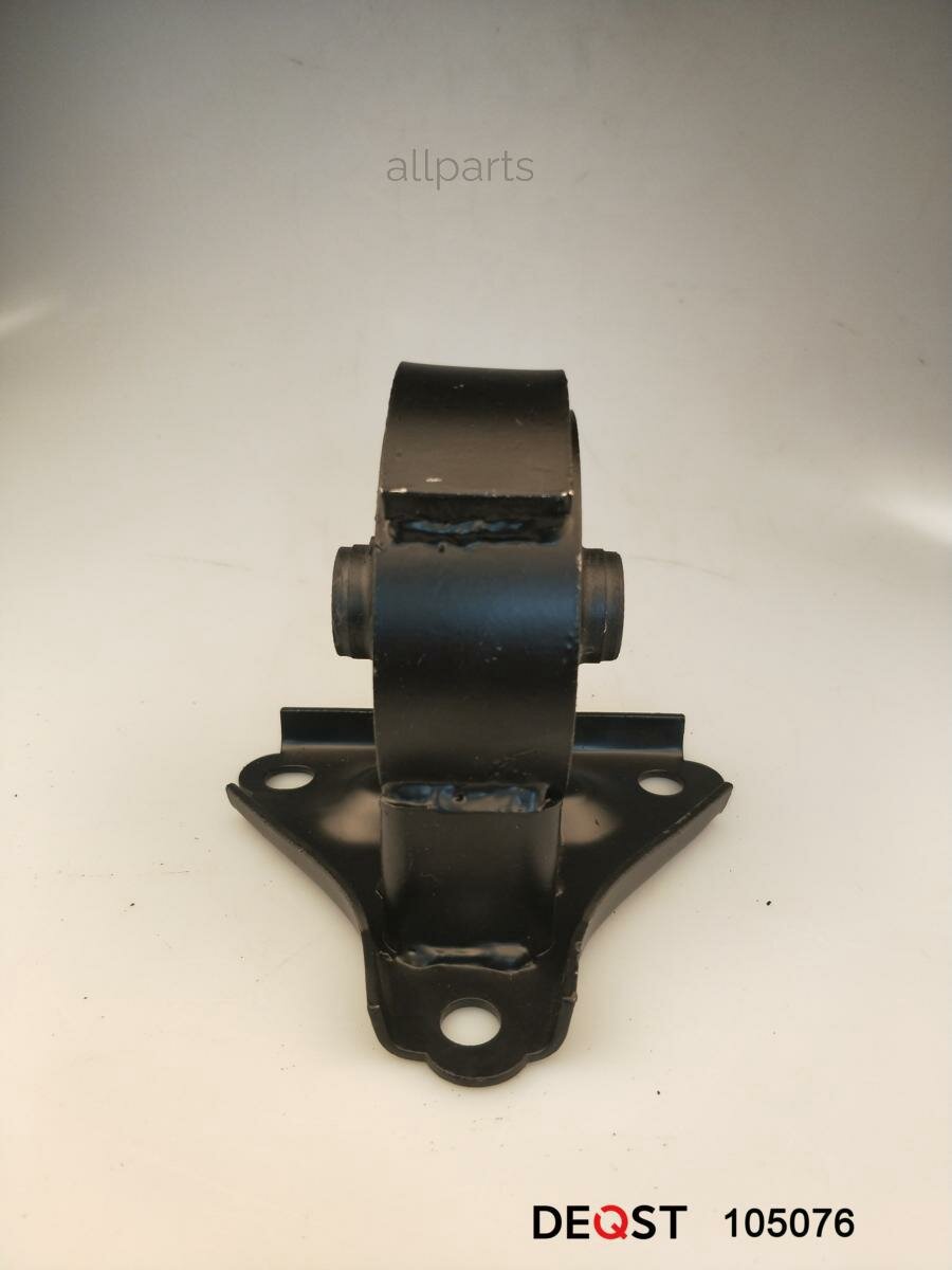 DEQST 105076 Опора двигателя передняя HYUNDAI TUCSON (JM) TUCSON (JM) 08.04-01.10