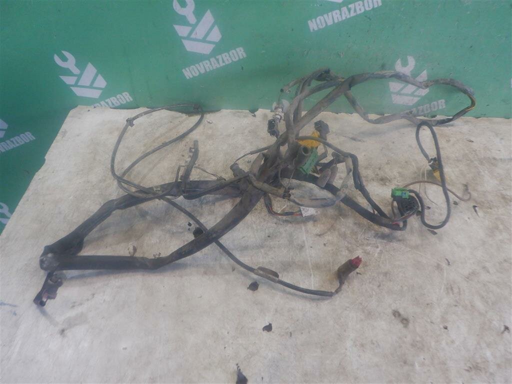 Проводка (коса) Audi 80 90 B4 91-94