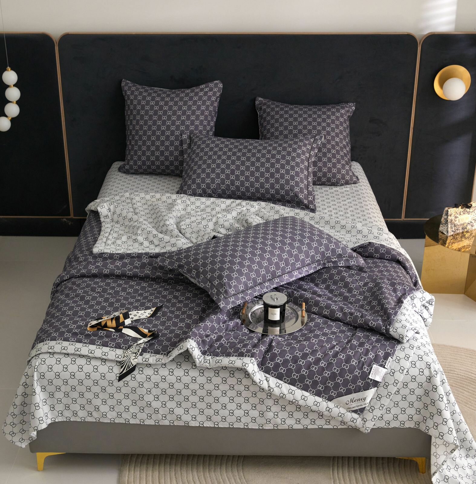 Постельное белье семейное с двумя одеялами Сатин Mency MEN-8