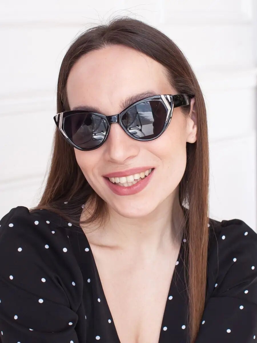 Солнцезащитные очки