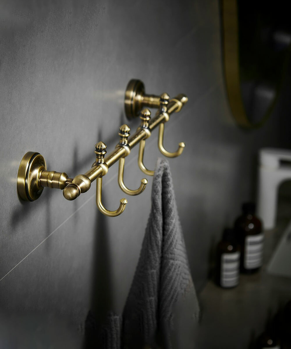 Полотенцедержатель для ванны на 4 крючка от бренда Ganzer GZ31074-D бронза