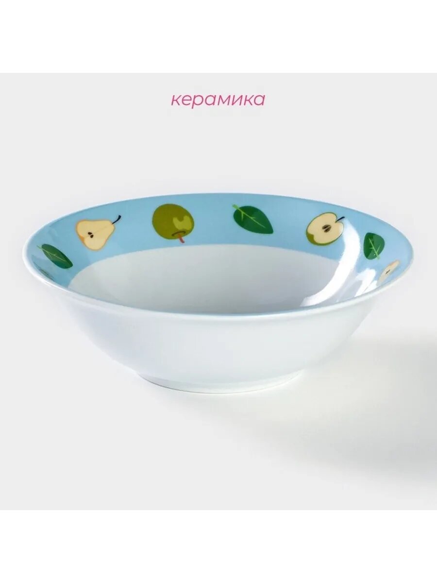 Детская керамическая тарелка с ярким рисунком