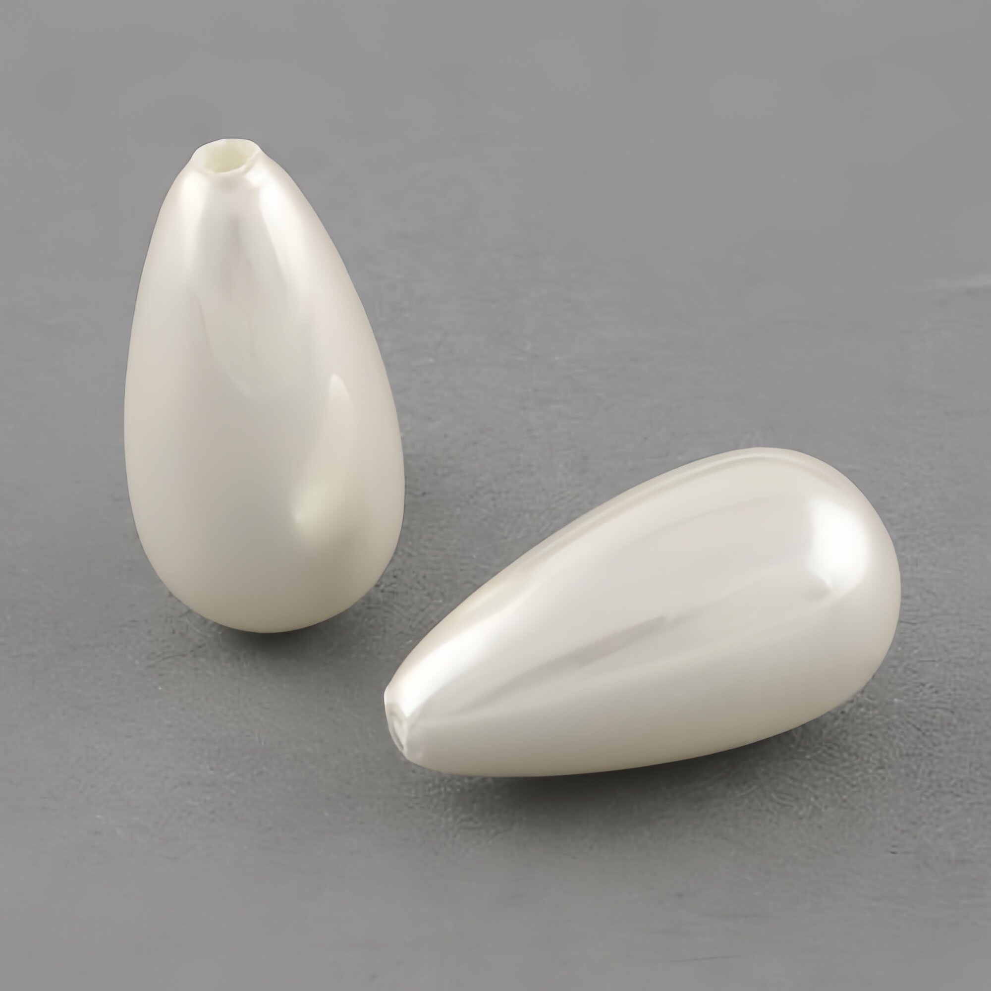 Бусина из ракушки, 18х10мм, полупросверленная, капля, жемчуг Майорика, цвет белый, 1 шт.