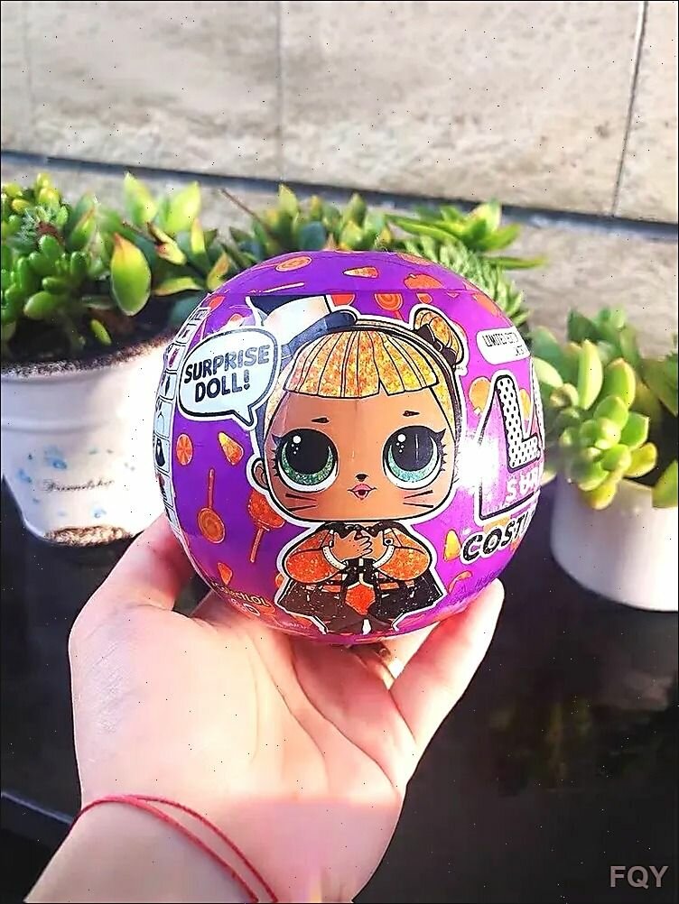 Кукла LOL Surprise с Hello Kitty, лимитированная версия