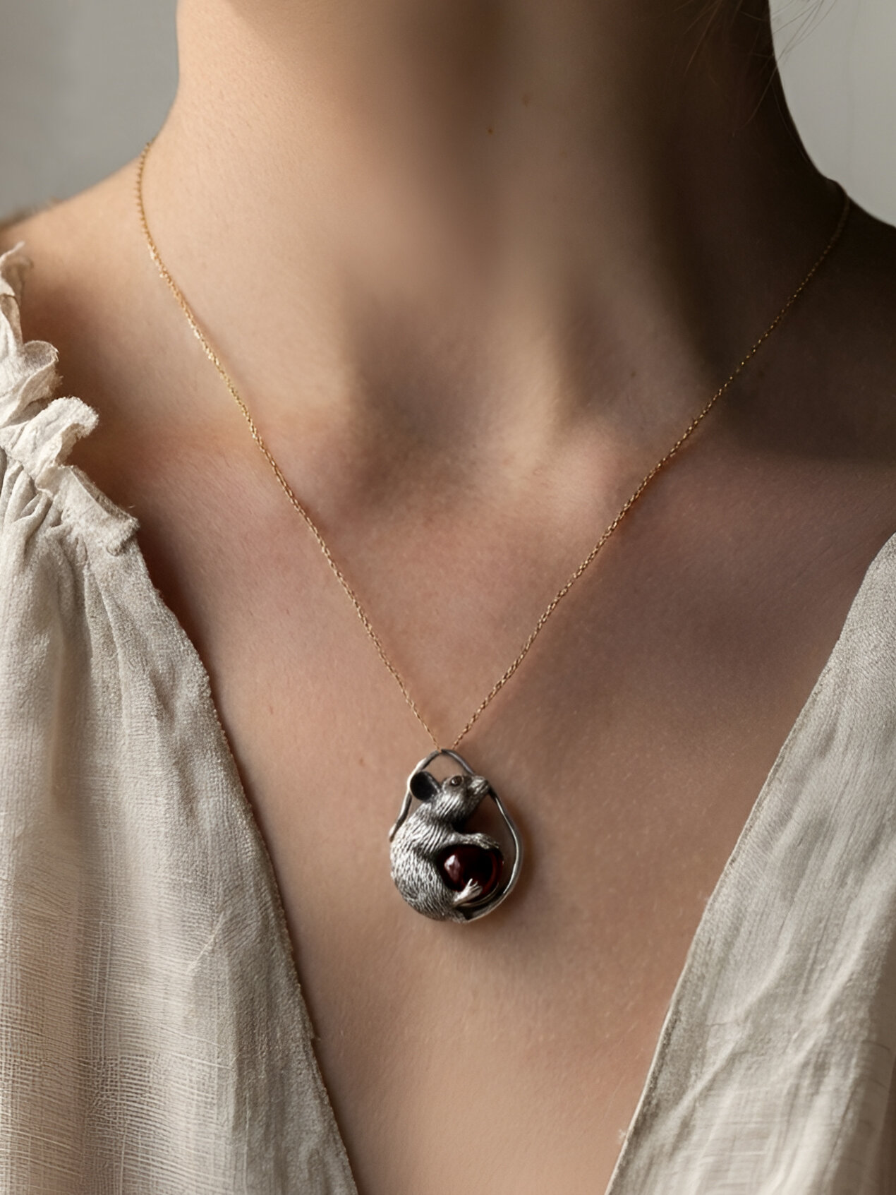 Подвеска Братья Глазуновы, гранат