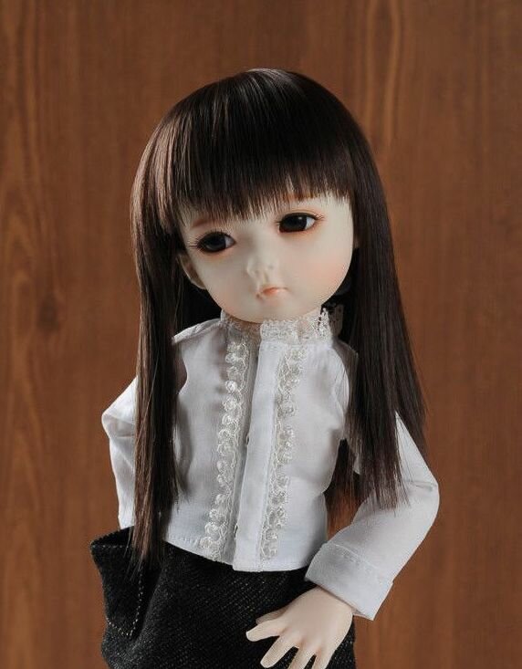 Dollmore KL Bangs Straight D.Brown Wig (Парик прямой с чёлкой тёмно-коричневый размер 17,5-20 см для кукол Доллмор)