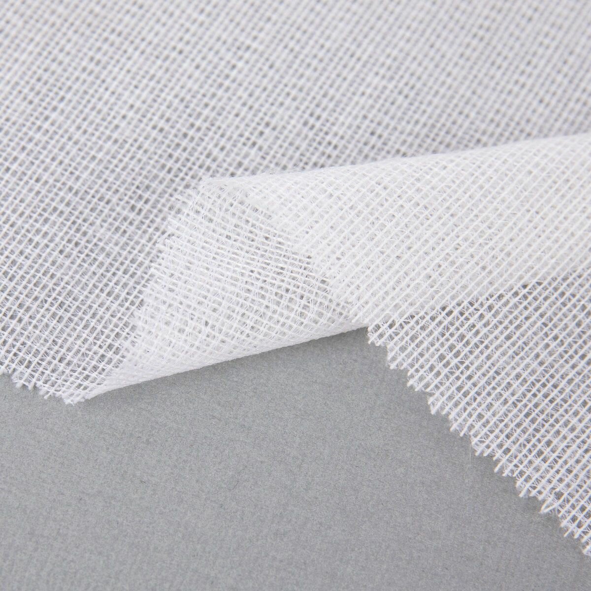 Дублерин тканый точечный 68 г/кв. м. белый (50x100 см.)