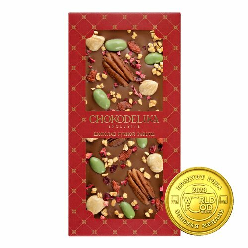 Шоколад Chokodelika молочный с украшением Пекан, вишня, фундук, 100 гр