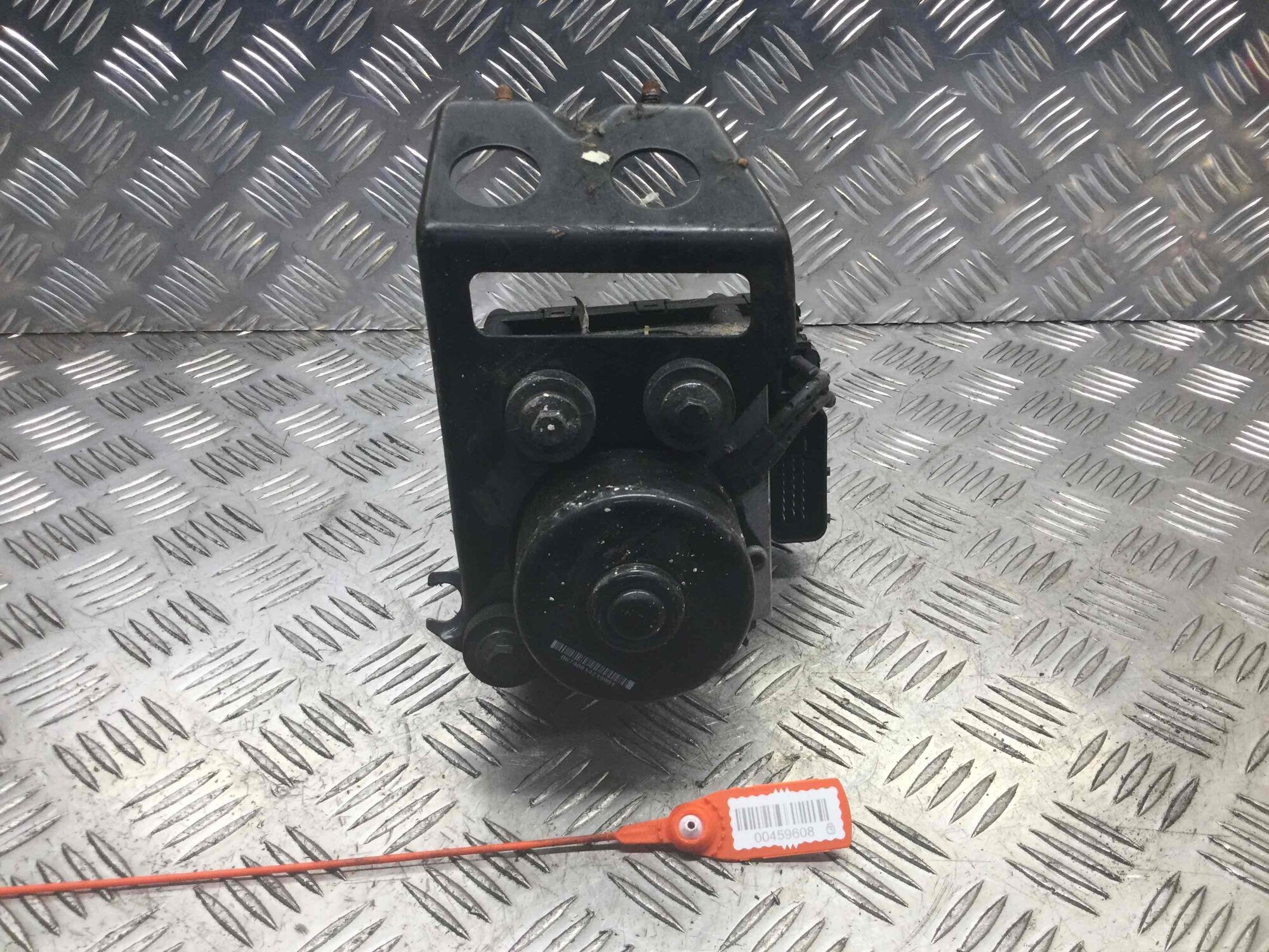 Б/У Блок ABS Volkswagen Polo 3 поколение (1994-2001) 2000 г.