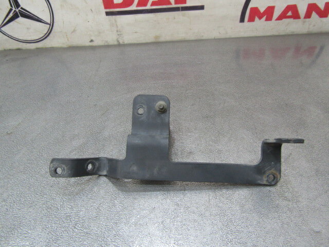 Кронштейн трубок системы охлаждения Iveco Stralis