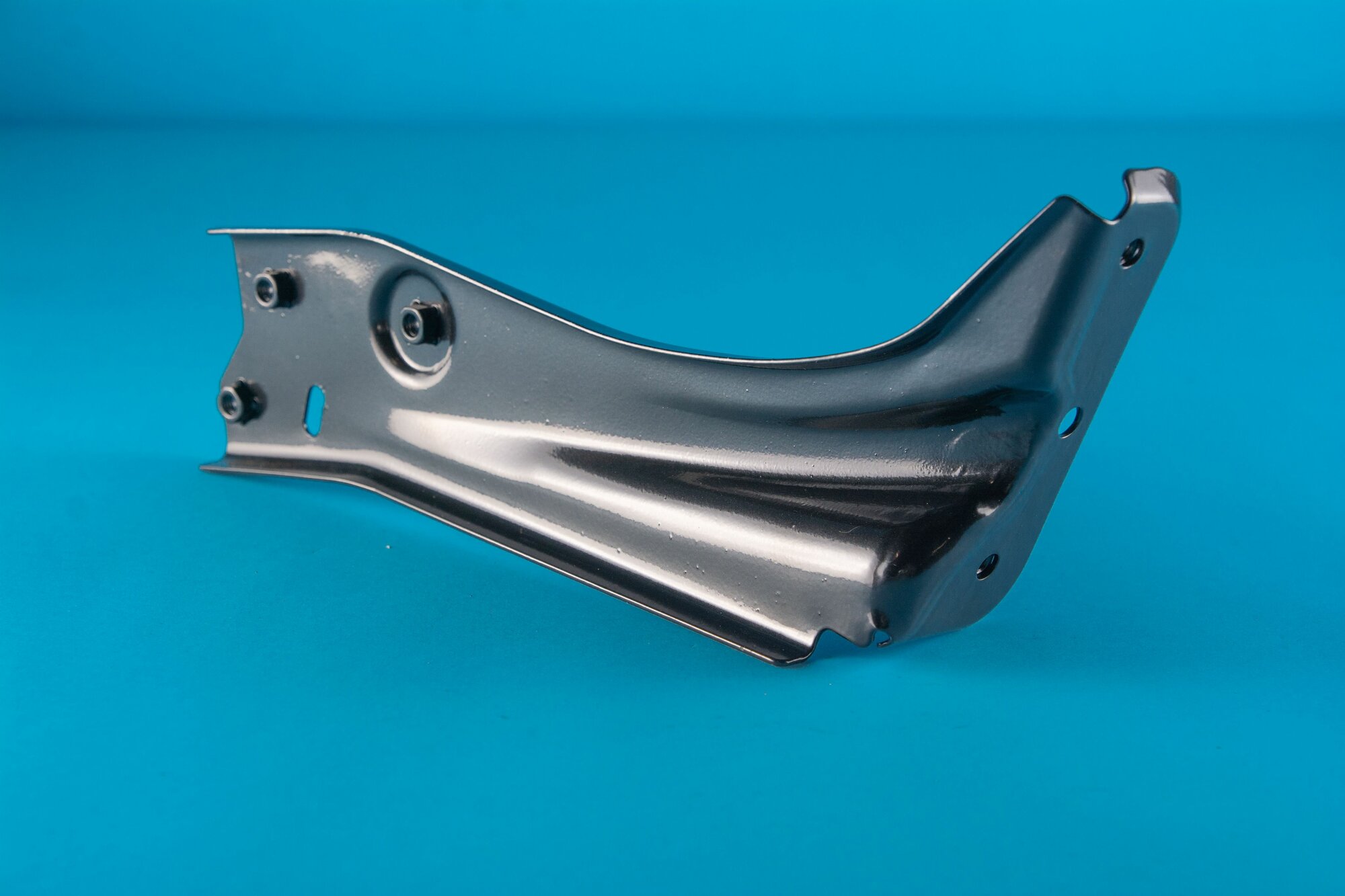 Кpонштейн, крепление, клипса переднего крыла правый Skoda Octavia 3 A7 2013-2020 Шкода Октавия 5E0821142