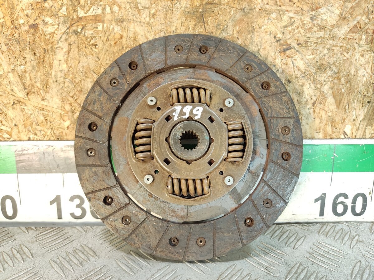 Диск сцепления FORD Focus 2005-2008 1679189