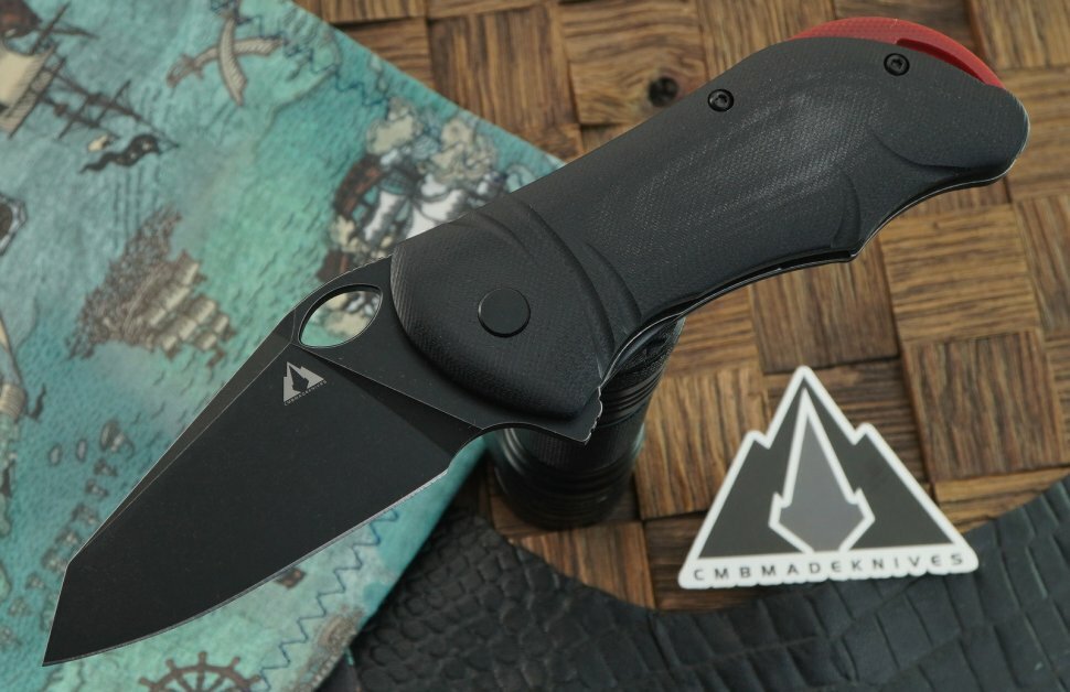 Складной нож CMB Made Knives Hippo, сталь D2, BW, рукоять черный G-10