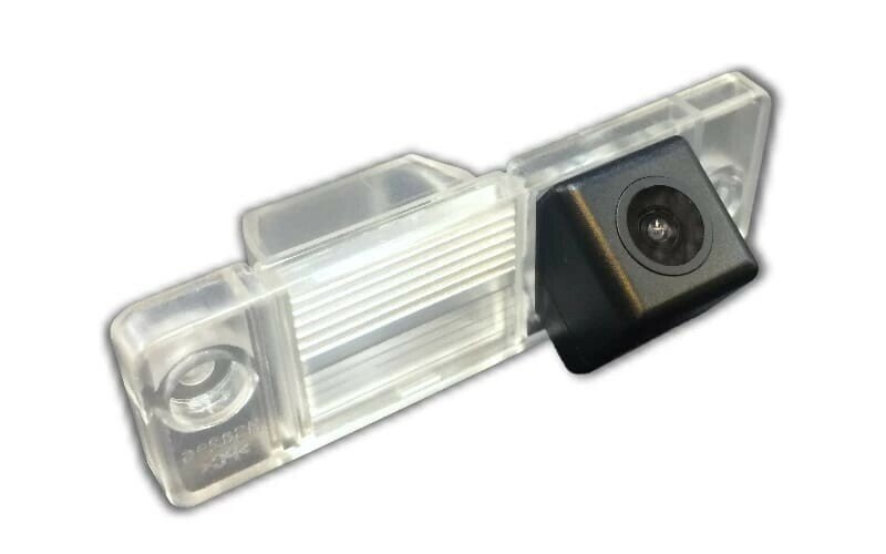 Камера заднего вида на автомобиль Opel Antara / Chevrolet Captiva 2011