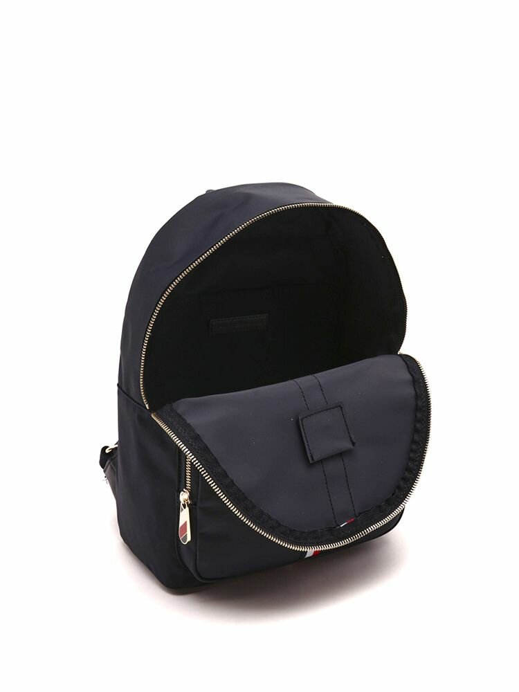 Рюкзак городской черный Tommy Hilfiger G238 для ноутбука 12.1, оксфорд нейлон, широкие лямки, внутренний карман — фото 1