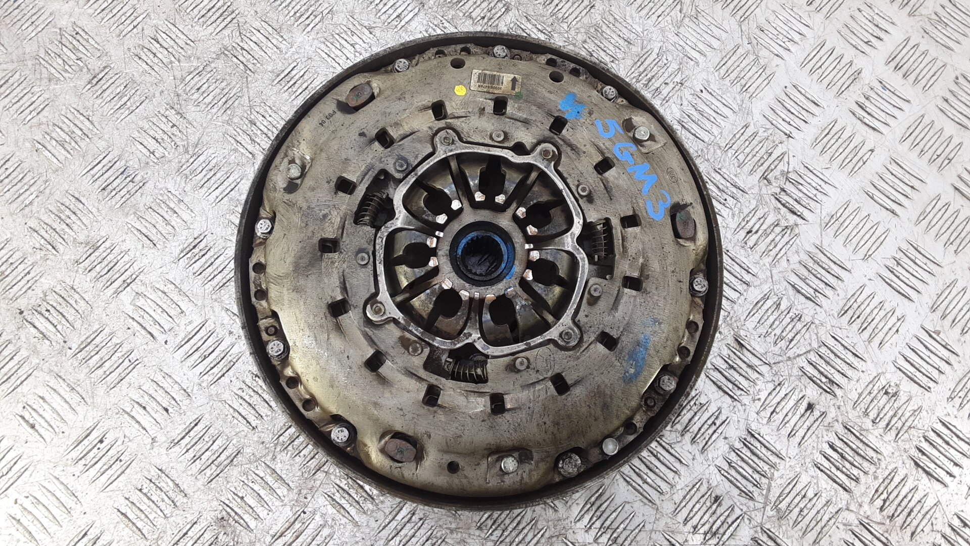 Маховик демпферный дизельный NISSAN X-TRAIL T32, Номер 1231000Q2M