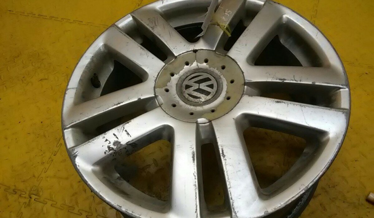 Диск колесный легкосплавный Golf V Volkswagen