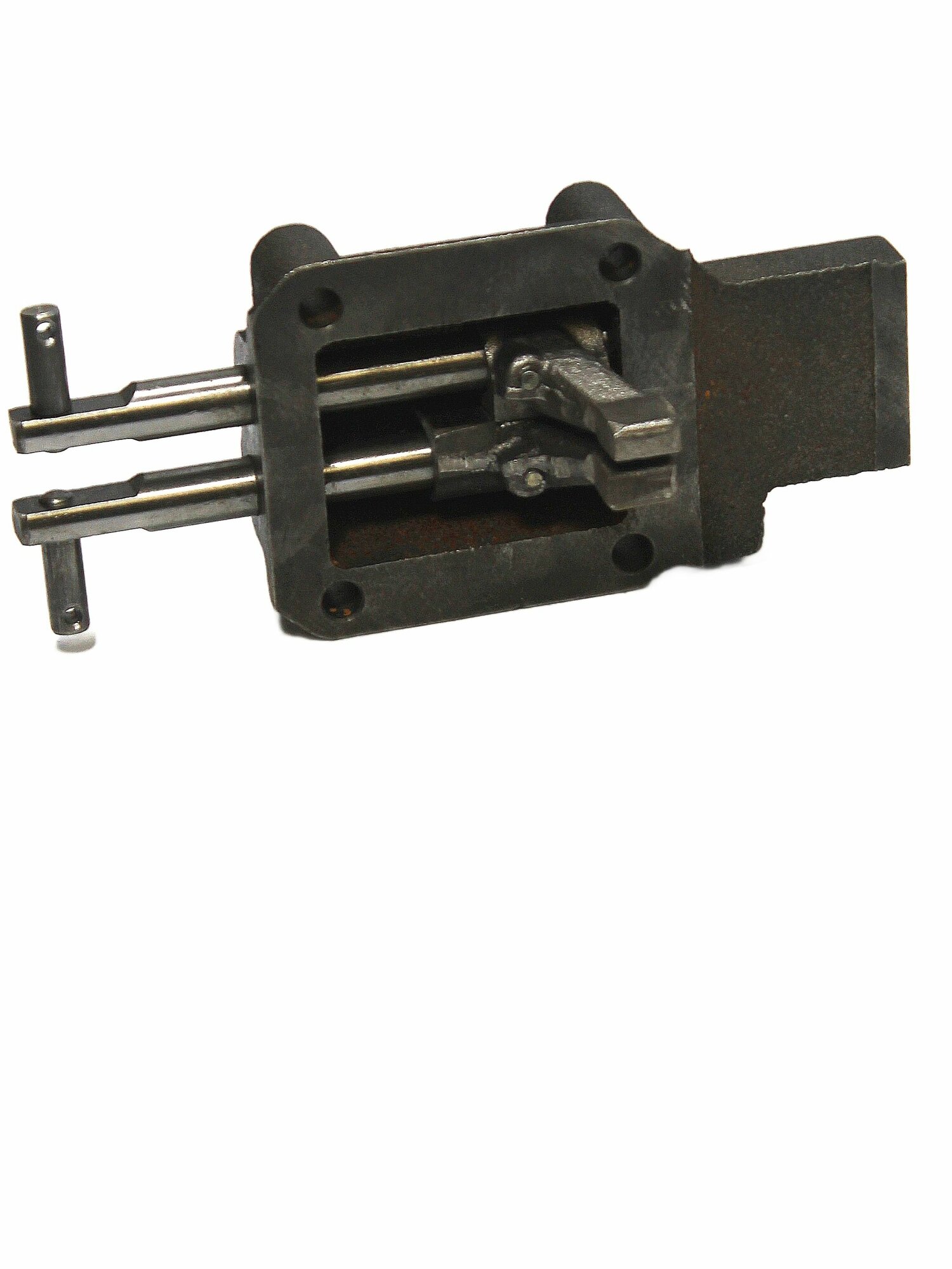 Крышка механизма переключения раздаточной коробки для а/м УАЗ 452 в сборе