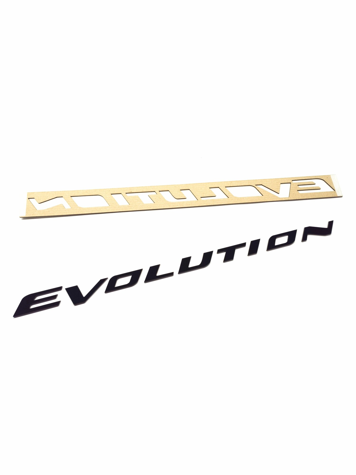 Орнамент-шильдик (эмблема, наклейка на авто и др.) для Evolution/Эволюшн черный